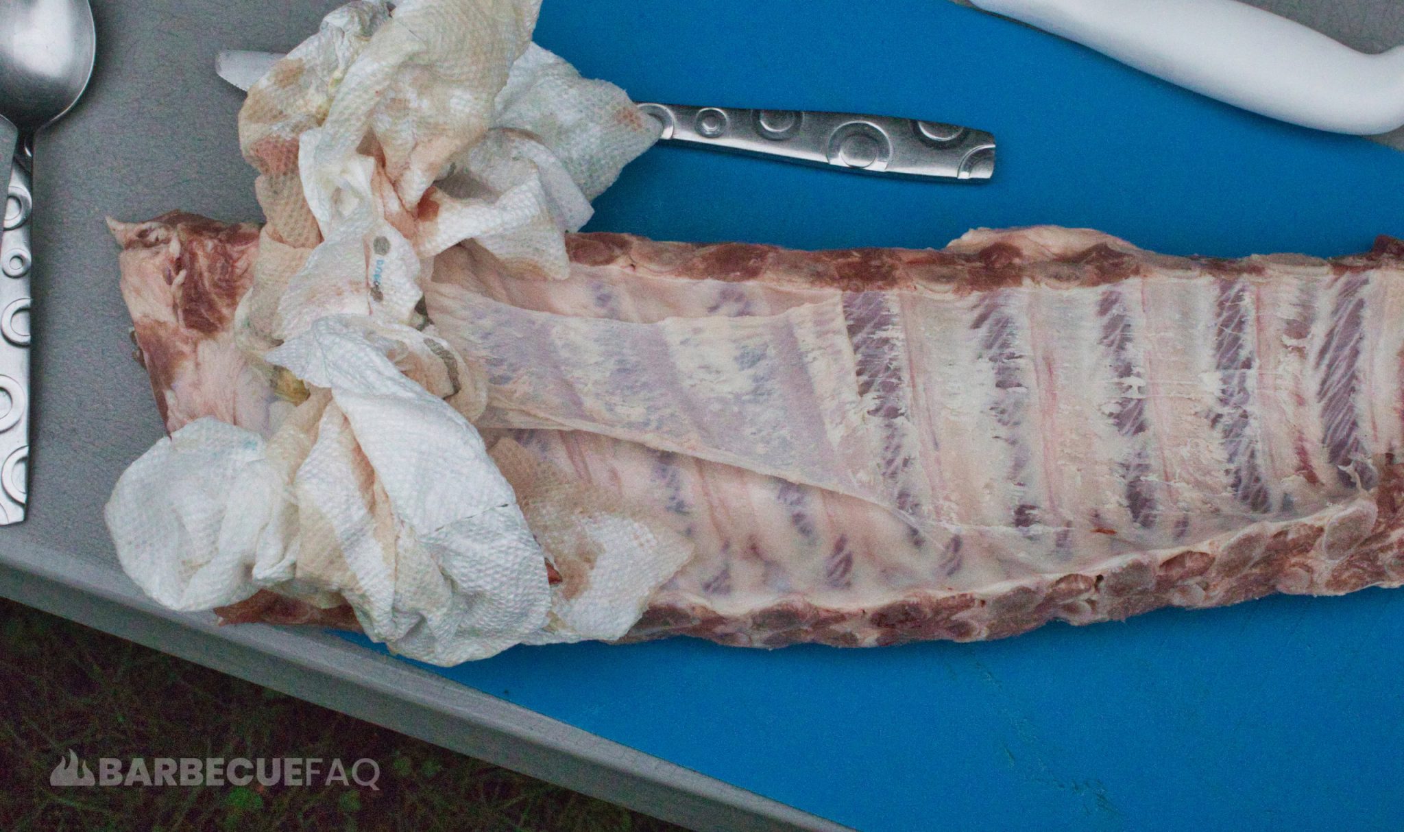 How to Remove Membrane from Ribs - Barbecue FAQ
