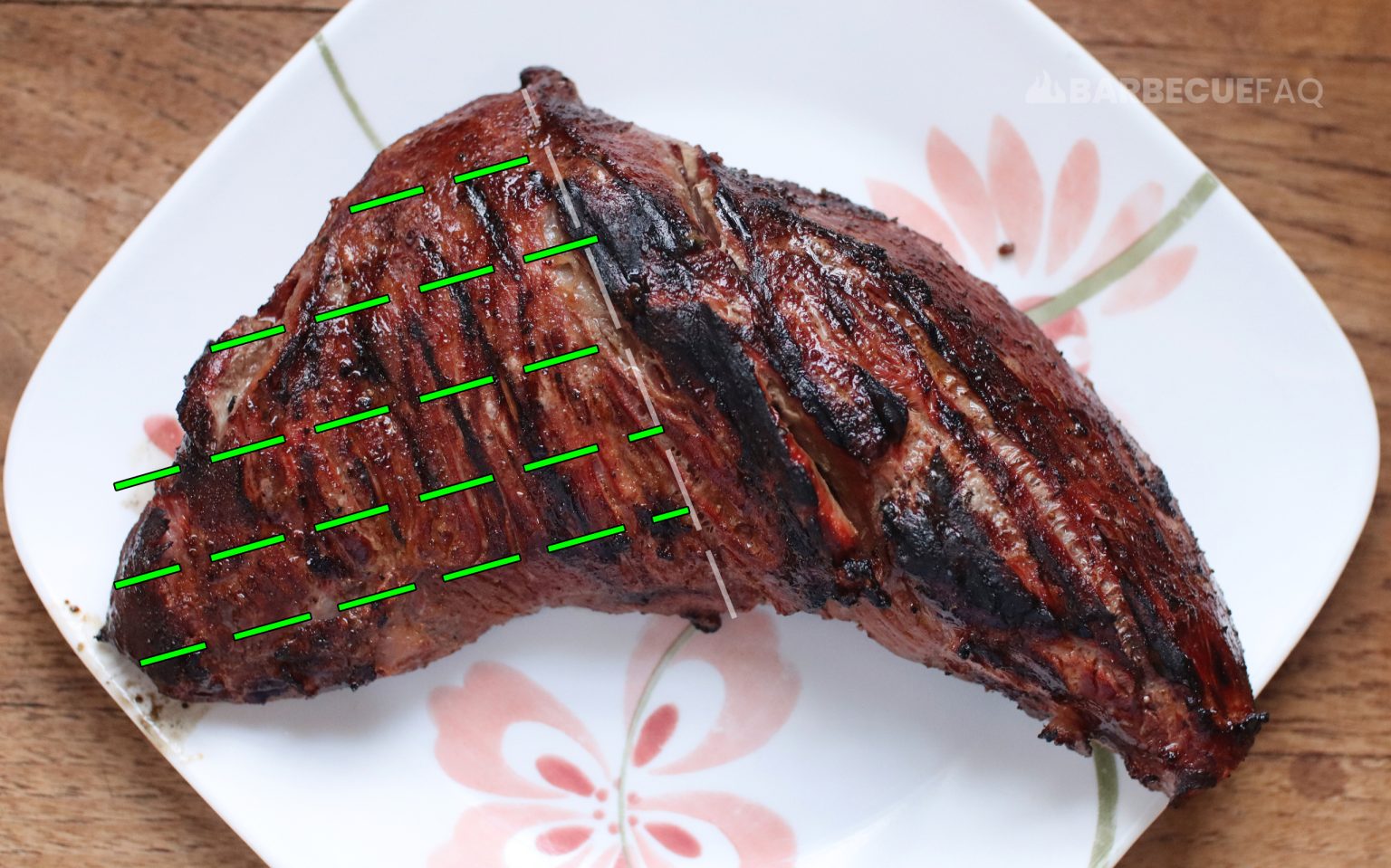 How to Cut Tri-tip Against the Grain Correctly - Barbecue FAQ
