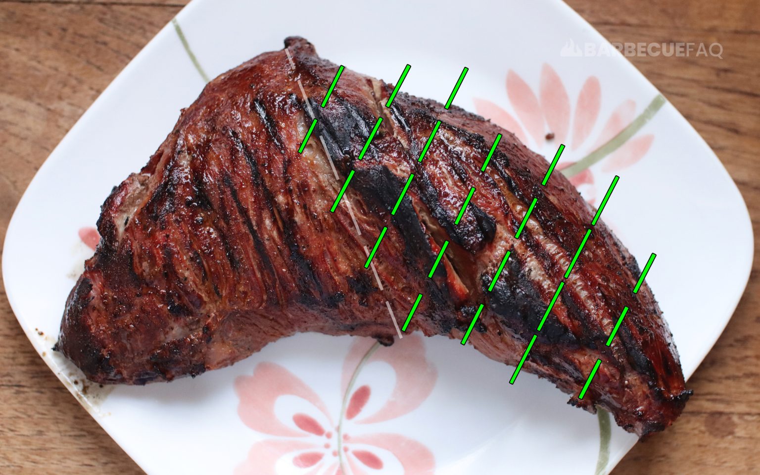 How to Cut Tri-tip Against the Grain Correctly - Barbecue FAQ
