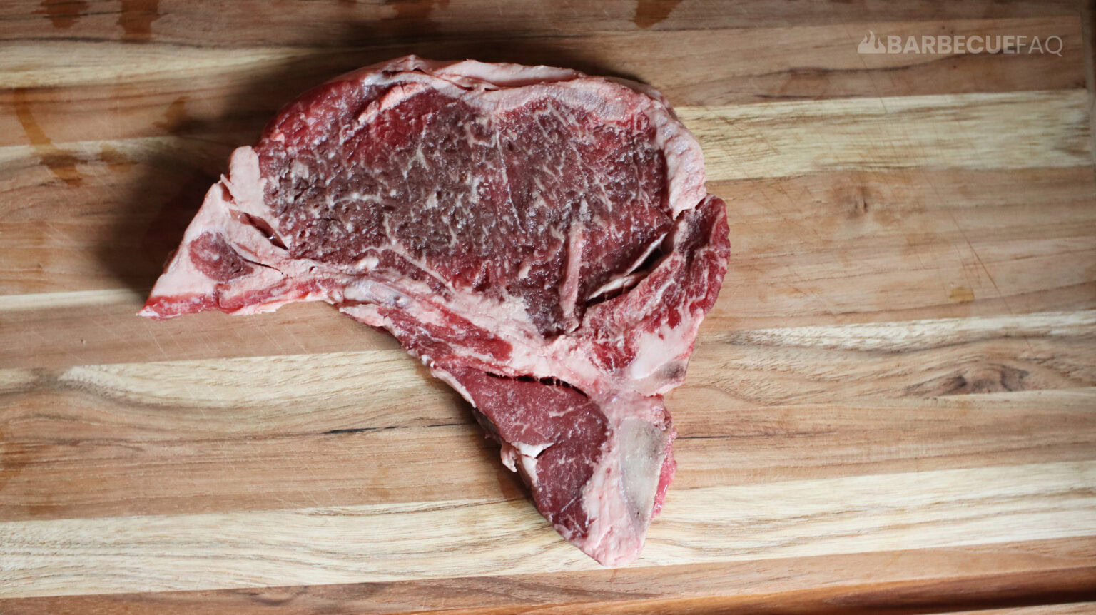 T-Bone vs Ribeye Steak: The Differences Explained - Barbecue FAQ