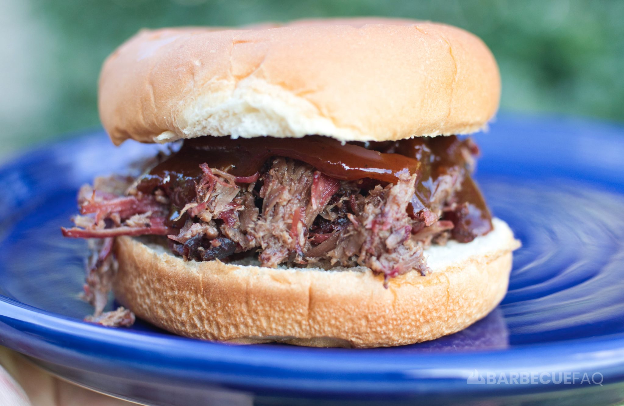 Simple Smoked Pulled Beef Sandwiches (Chuck Roast) Recipe - Barbecue FAQ